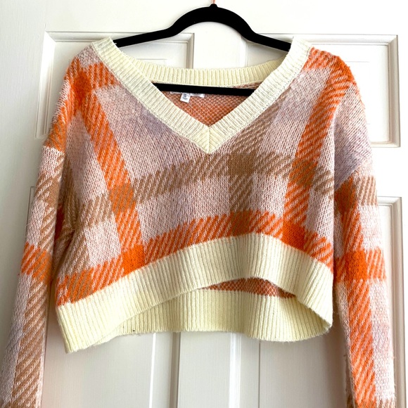 Wild Honey | Sweaters | Wild Honey Plaid Cropped Sweater | Poshmark